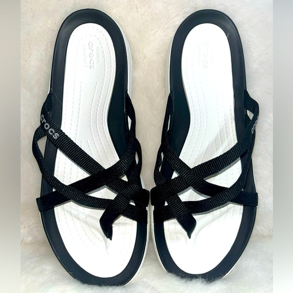 CROCS | Shoes | Crocs Womens Size 7 Swiftwater Webbing Split Toe Flip ...